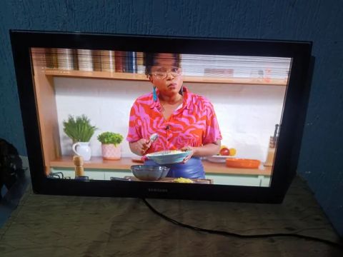 "tv samsung 32 polegadas lcd" - TVs no Brasil