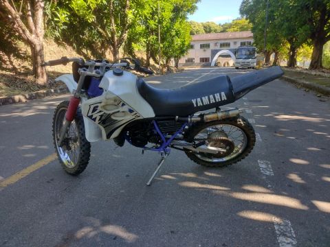 Motos YAMAHA DT no Brasil