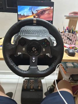 "volantes logitech" no Brasil