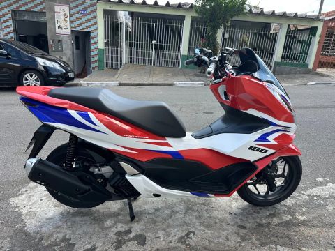 Motos HONDA PCX 2024 no Brasil