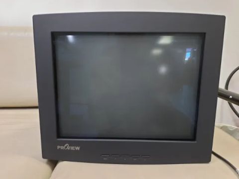 "monitor crt" no Brasil