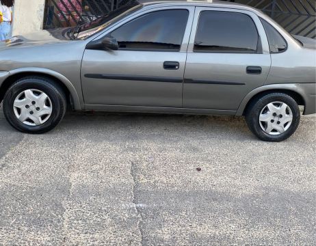 CHEVROLET CLASSIC 2005 Usados e Novos