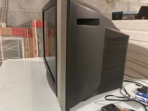 "tv de tubo antiga" - TVs no Brasil