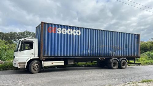 "container de 40 pes" no Brasil