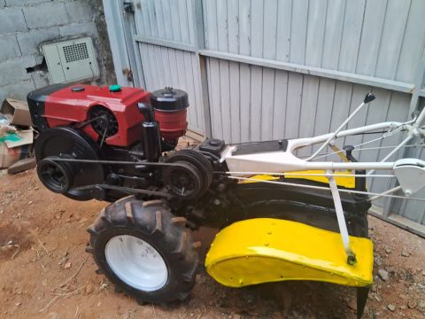 "trator tobata" no Brasil