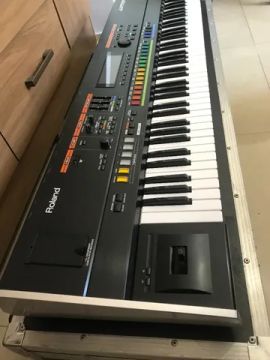 "teclado roland e 50" - Instrumentos musicais no Brasil