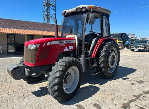 "trator massey ferguson 4275" - Tratores e máquinas agrícolas no Brasil