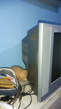 "tv de tubo" - TVs no Brasil