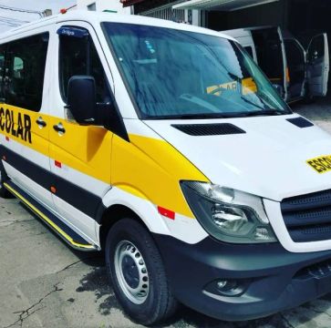 "carro escolar" no Brasil
