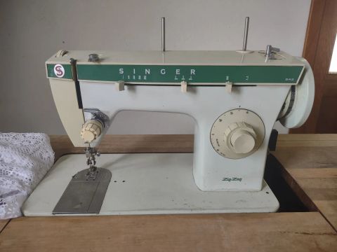 "maquina singer 242" - Eletroportáteis Para Cuidados Pessoais no Brasil