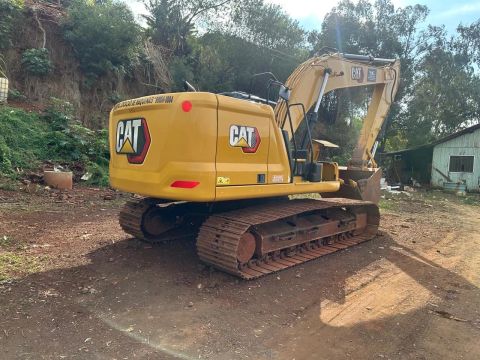 "escavadeiras caterpillar 320" no Brasil