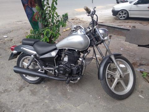 Motos DAFRA KANSAS no Brasil