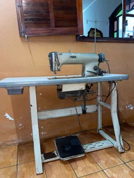 "maquina de costura pfaff" no Brasil