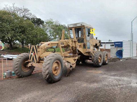 "maquinas patrola" no Brasil