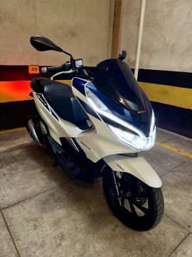 Motos HONDA PCX no Brasil
