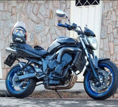 Motos YAMAHA FZ6 2009 no Brasil