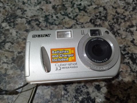 "sony cyber shot antiga" - Câmeras e Filmadoras no Brasil