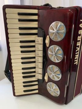 "sanfona ou acordeon" - Instrumentos musicais no Brasil