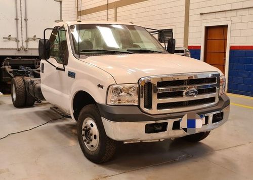 "f4000 4x4" no Brasil