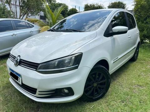 VOLKSWAGEN FOX 2015 Usados e Novos em São Paulo e região, SP