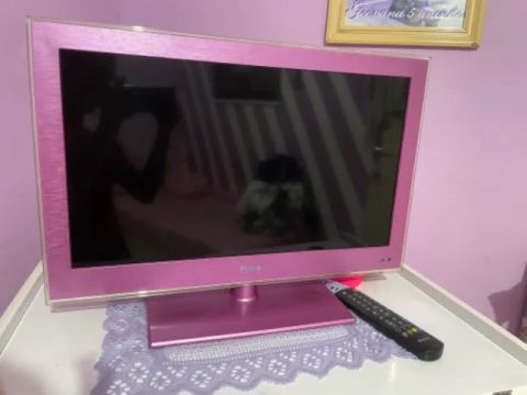 "tv philco 24 polegadas rosa" - TVs no Brasil