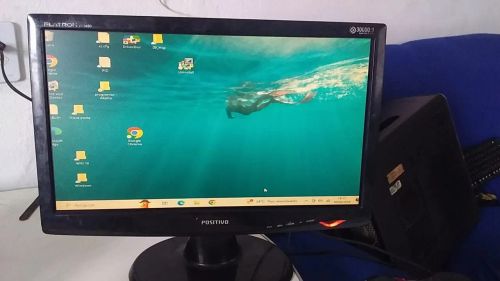 "monitor positivo 19 polegadas" - Monitores no Brasil