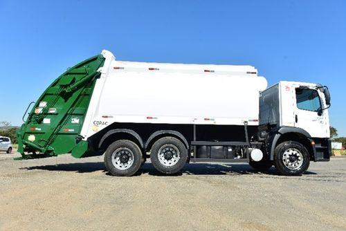 "caminhoes compactadores" no Brasil