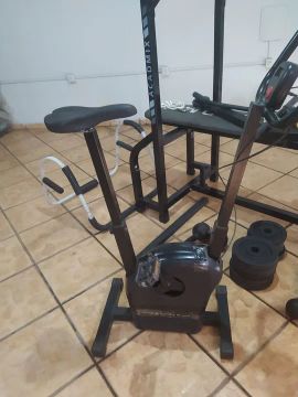 "academix" no Brasil