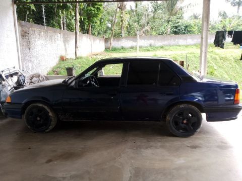 "monza tubarao 4 portas" no Brasil