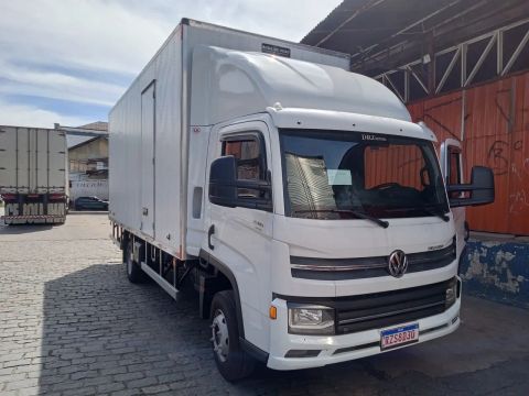 "caminhao vuc" no Brasil