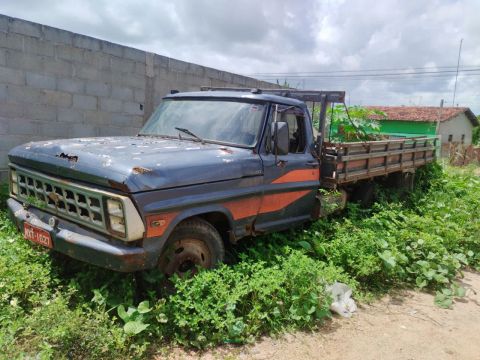 FORD F-4000 Usados e Novos