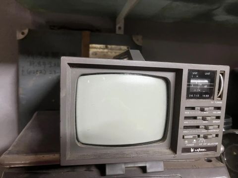 "tv antiga 50 polegadas" - TVs no Brasil