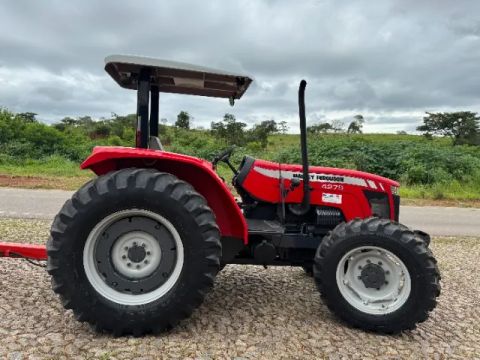 "trator massey ferguson 4275" - Tratores e máquinas agrícolas no Brasil