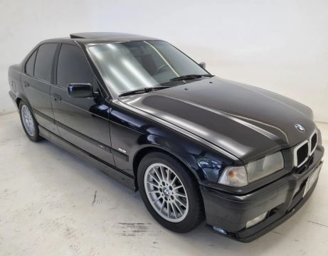 BMW 323I Usados e Novos