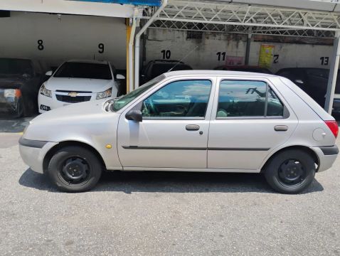 FORD FIESTA 2002 Usados e Novos