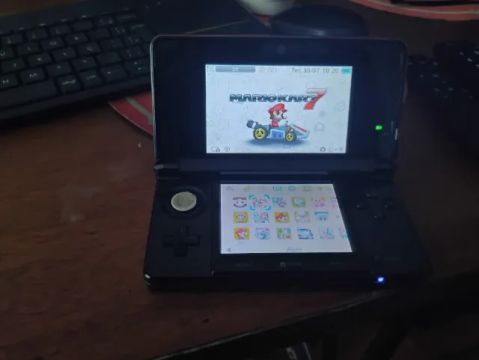 "nintendo 3ds desbloqueado" - Consoles de Vídeo Game no Brasil