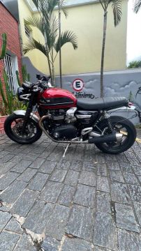 Motos TRIUMPH SPEED no Brasil