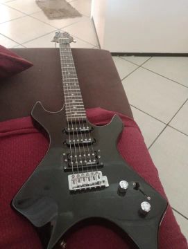 "warlock guitarra" - Instrumentos musicais no Brasil