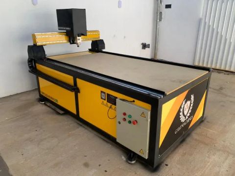 "maquina router cnc" - Máquinas para produção industrial no Brasil