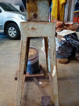 "prensas excentricas" no Brasil