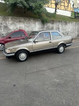 VOLKSWAGEN APOLO Usados e Novos