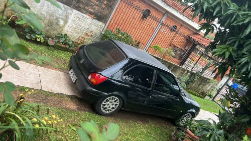 FORD FIESTA 2001 Usados e Novos
