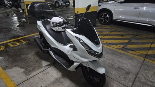 Motos HONDA PCX 2024 no Brasil