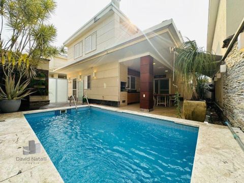 Casa de condomínio para alugar - Mata da Praia, Vitória - ES | OLX