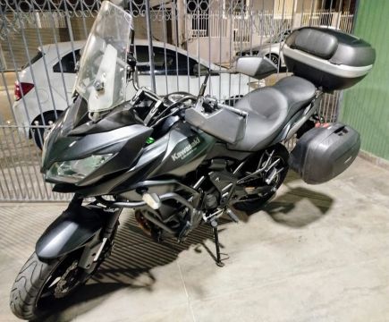 Motos KAWASAKI VERSYS no Brasil