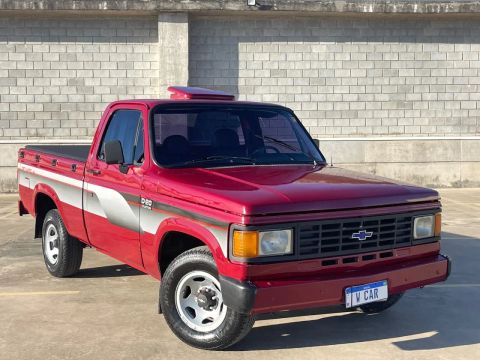 CHEVROLET D-20 a diesel Usados e Novos