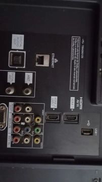 "tela de lcd 32 polegadas" - TVs no Brasil