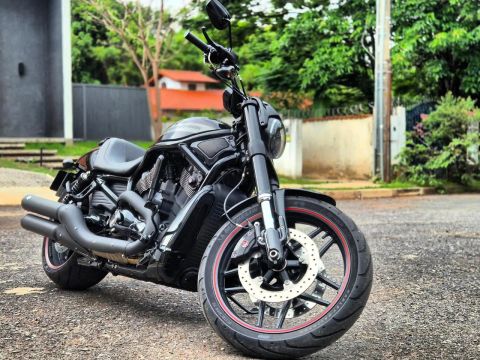 Motos HARLEY-DAVIDSON NIGHT no Brasil
