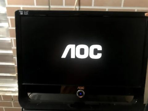 "monitor aoc 18 polegadas" - Monitores no Brasil
