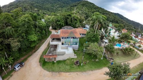 "condomínios samola" no Brasil